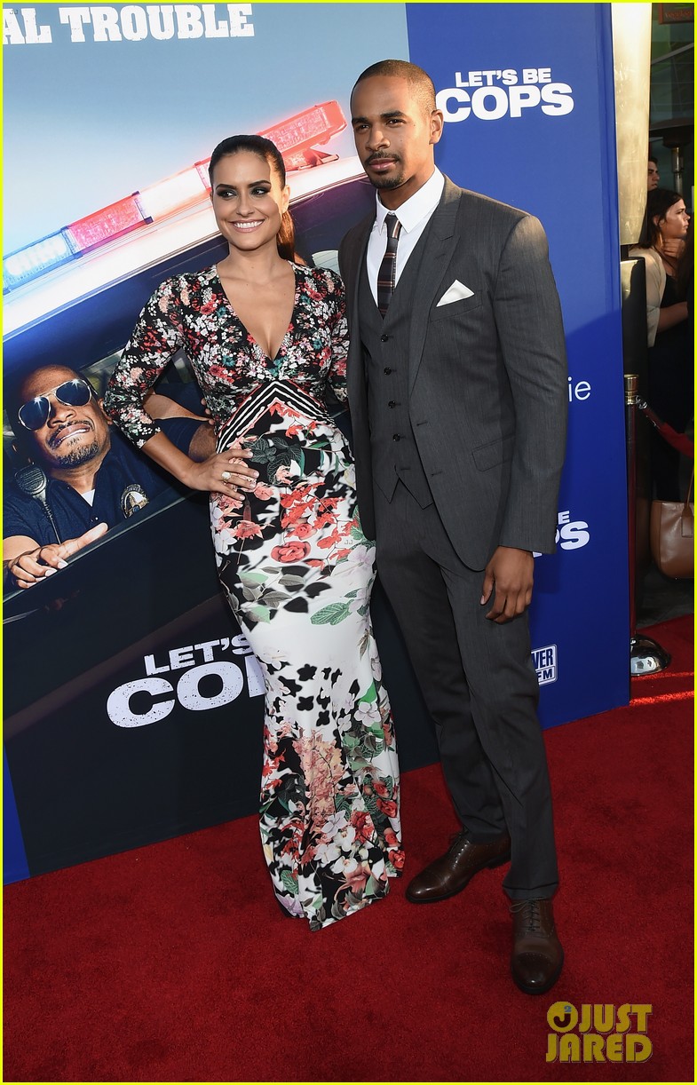 Jake Johnson & Damon Wayans Jr. Leave Their Uniforms at Home for 'Let's Be Cops' Premiere ...