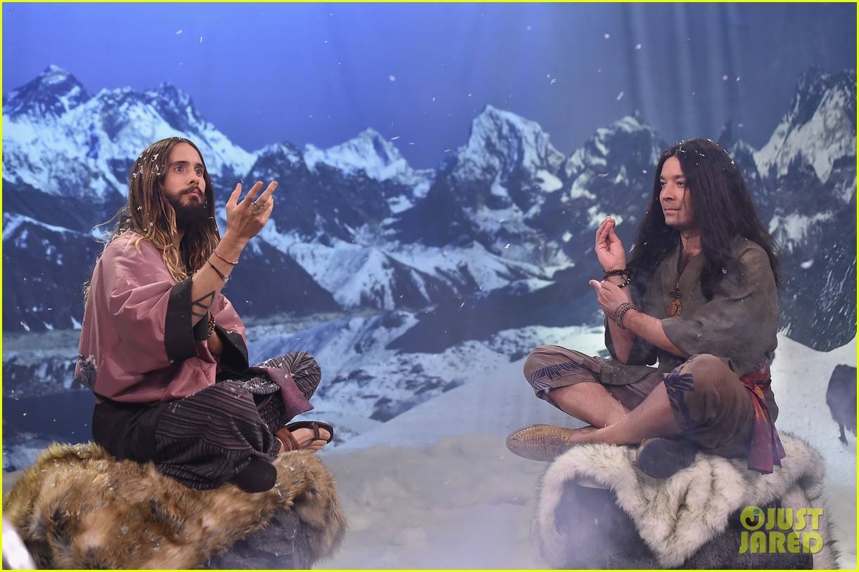 Jimmy Fallon Shaves Jared Leto's Beard on 'The Tonight Show'!: Photo ...