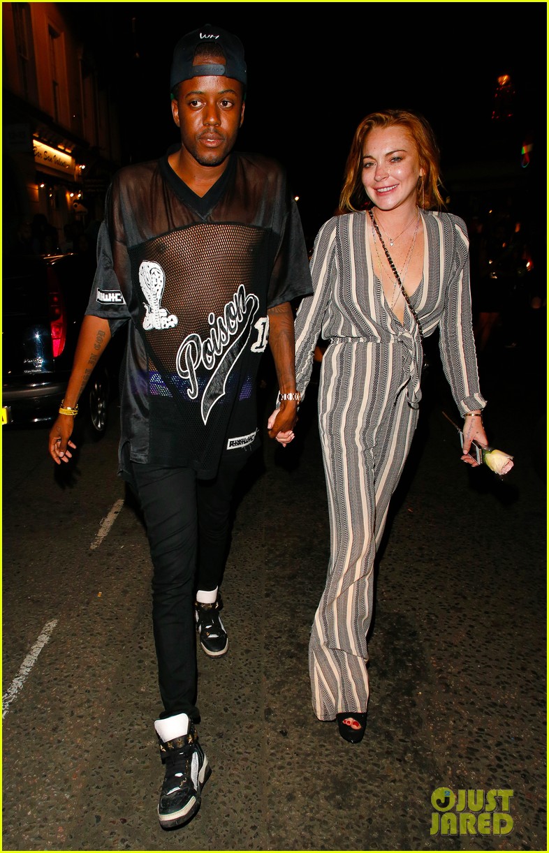 Lindsay Lohan Holds Hands with Blogger Vas J Morgan: Photo 3168368 ...