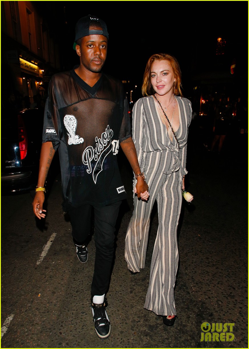 Lindsay Lohan Holds Hands with Blogger Vas J Morgan: Photo 3168373 ...