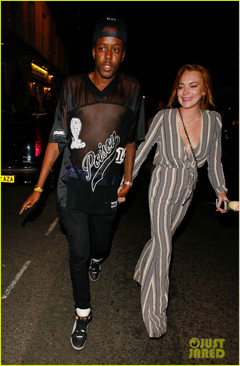 Lindsay Lohan Holds Hands with Blogger Vas J Morgan: Photo 3168381 ...