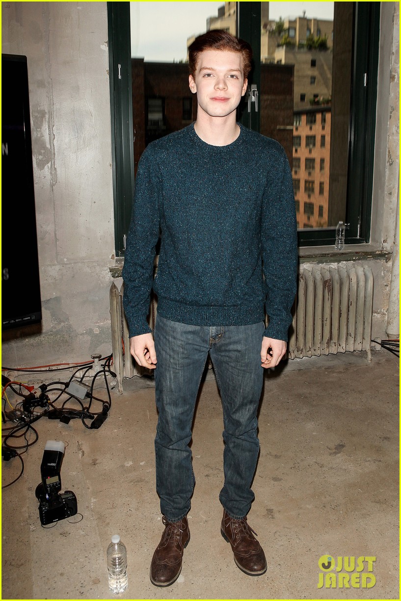 Odeya Rush & Cameron Monaghan Bring 'The Giver' to NYC: Photo 3174815 ...