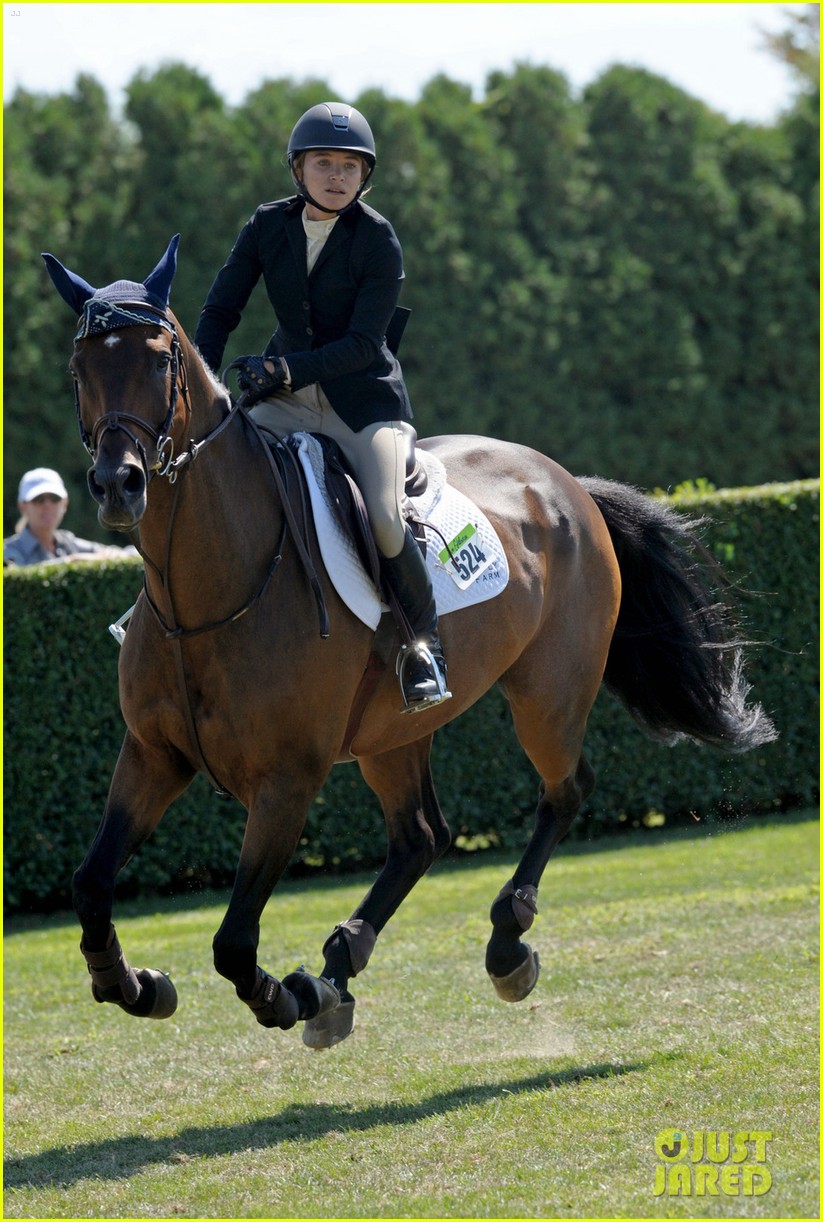 Photo: mary kate olsen horseback riding 03 | Photo 3185719 | Just Jared