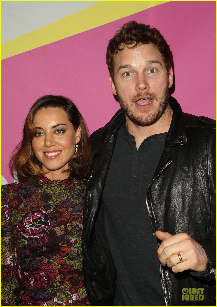 Aubrey Plaza Gets Sweet Support From Chris Pratt at 'Life After Beth ...