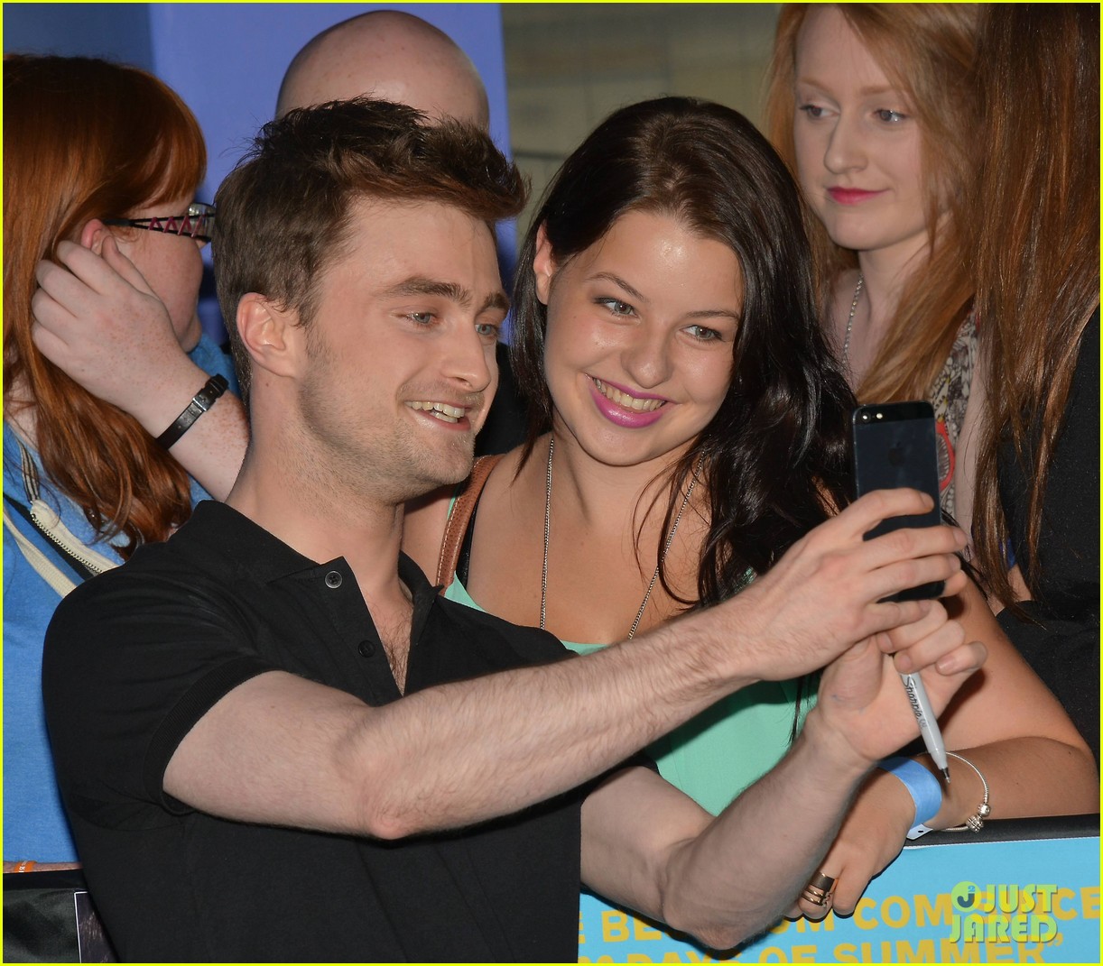 Daniel Radcliffe Hangs Out with Fans at 'What If' Dublin Premiere ...