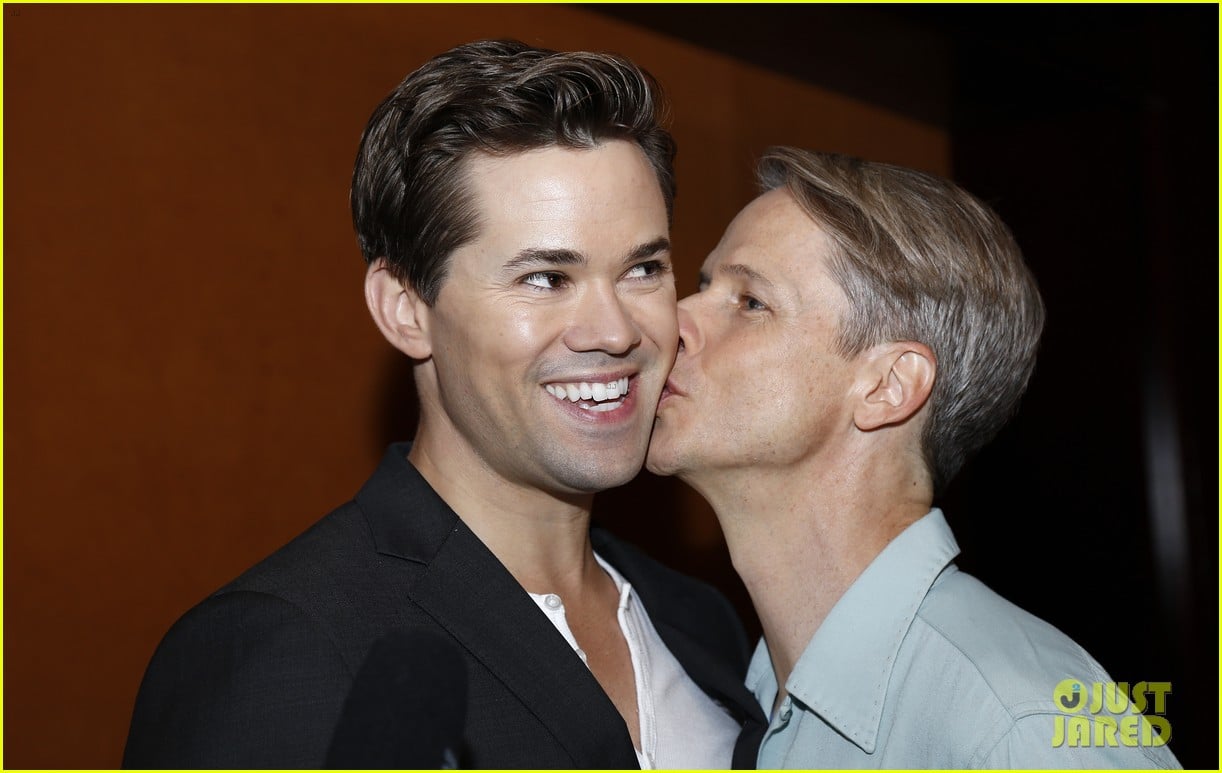 Andrew Rannells Attends 'Hedwig & the Angry Inch' Photo Call Before ...
