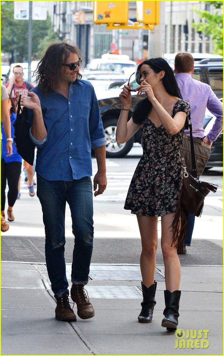 Krysten Ritter Holds Hands with New Boyfriend Adam Granduciel!: Photo ...