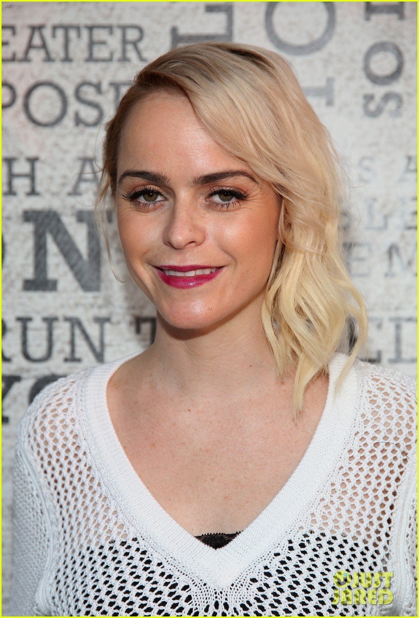 Rosario Dawson & Taryn Manning 'Party Under The Stars' for a Good Cause ...