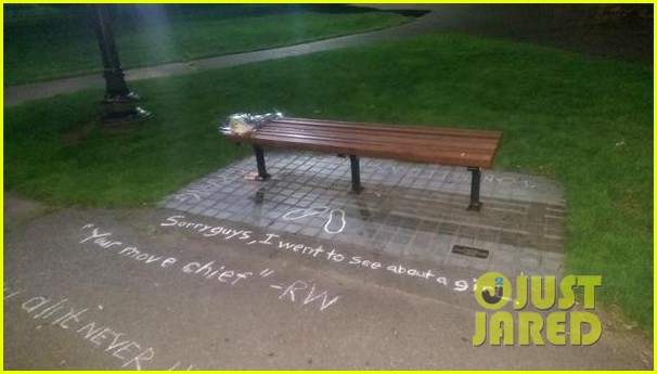 Famous 'Good Will Hunting' Bench Memorialized After Robin Williams ...