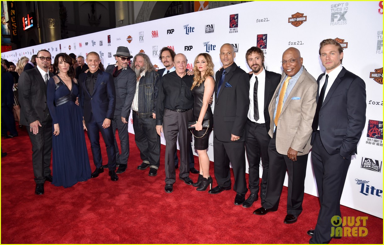 Charlie Hunnam Premieres 'Sons of Anarchy' for the Final Time: Photo 3191437 | Charlie Hunnam ...
