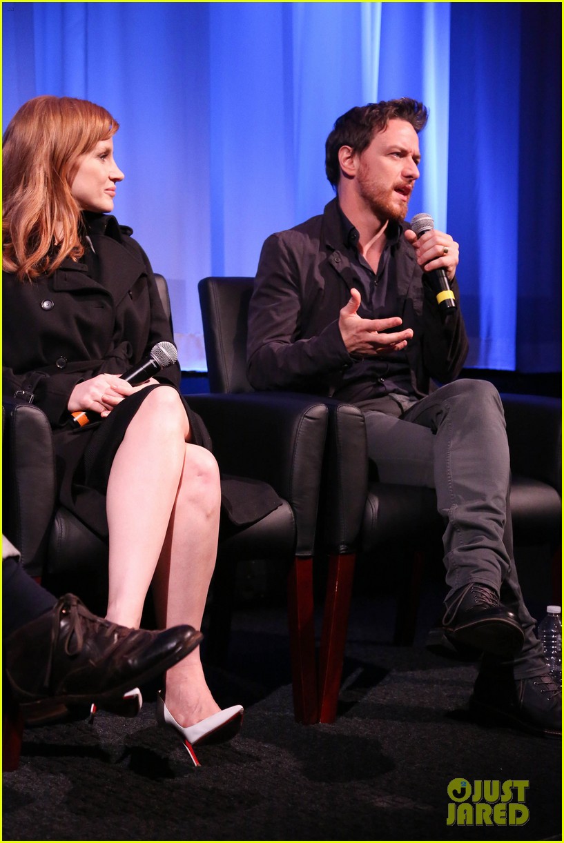 Jessica Chastain Slow Dances with Jimmy Fallon - See the Pic!: Photo ...