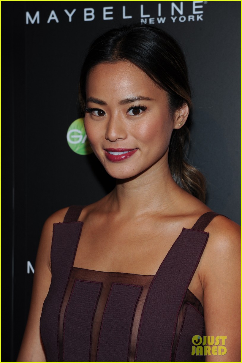 Alessandra Ambrosio & Jamie Chung Party It Up for InStyle!: Photo ...