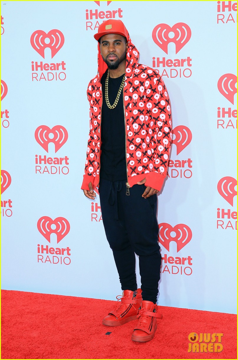 Jason Derulo & Taylor Momsen Lend Talents to iHeartRadio Music Festival ...