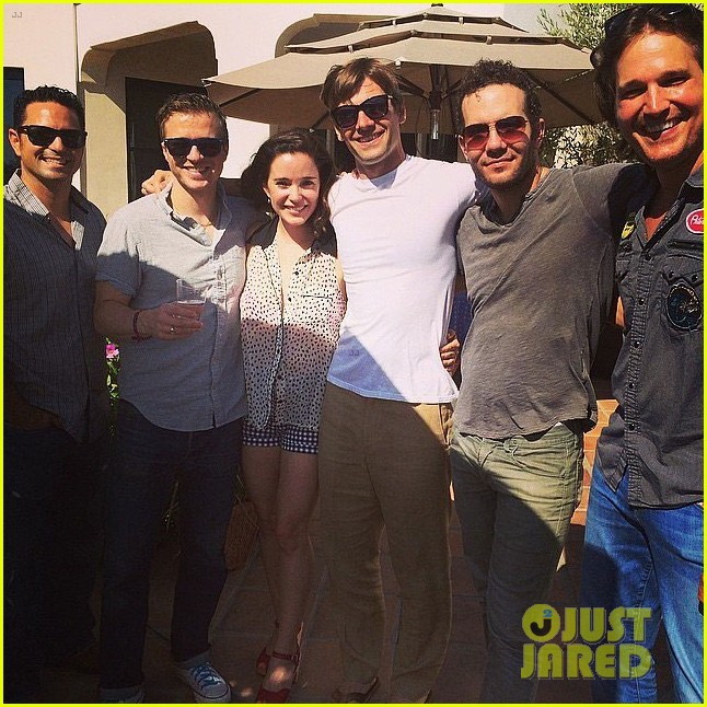 'D2: The Mighty Ducks' Cast Reunites & Forms a Flying V!: Photo 3202341 ...