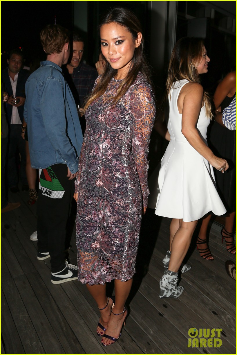 Jamie Chung & Taryn Manning Love Their 'Lela Rose' at NYFW: Photo ...