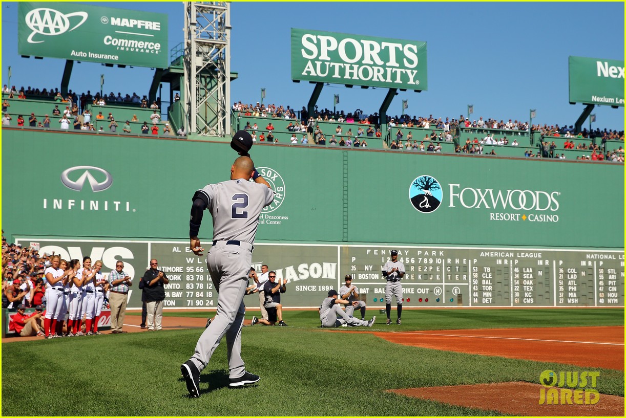 Derek Jeter Plays Final Career Game with Yankees - See the Pics!: Photo ...