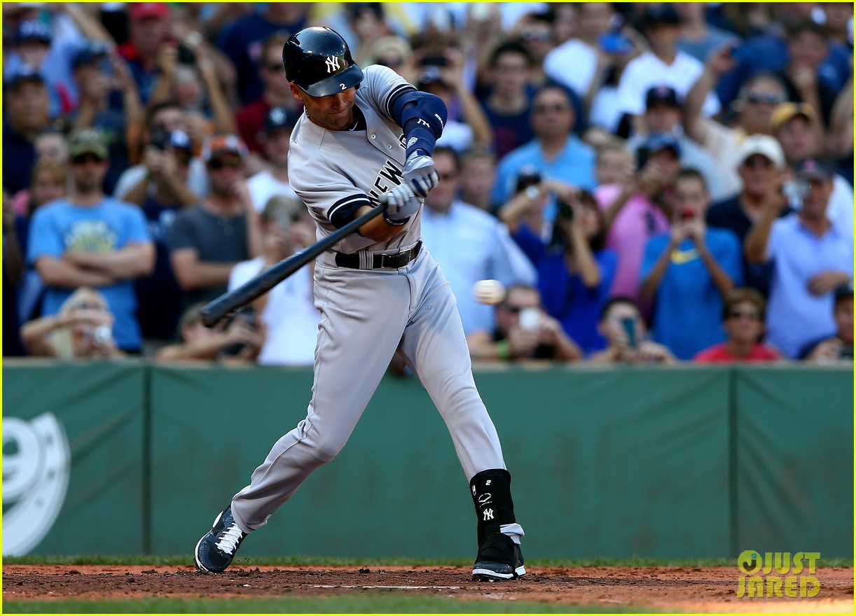 Derek Jeter Plays Final Career Game with Yankees - See the Pics!: Photo ...