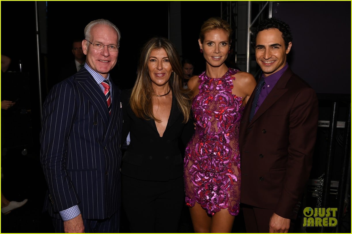 Heidi Klum Dumps Ice on Tim Gunn at 'Project Runway' Fashion Show ...