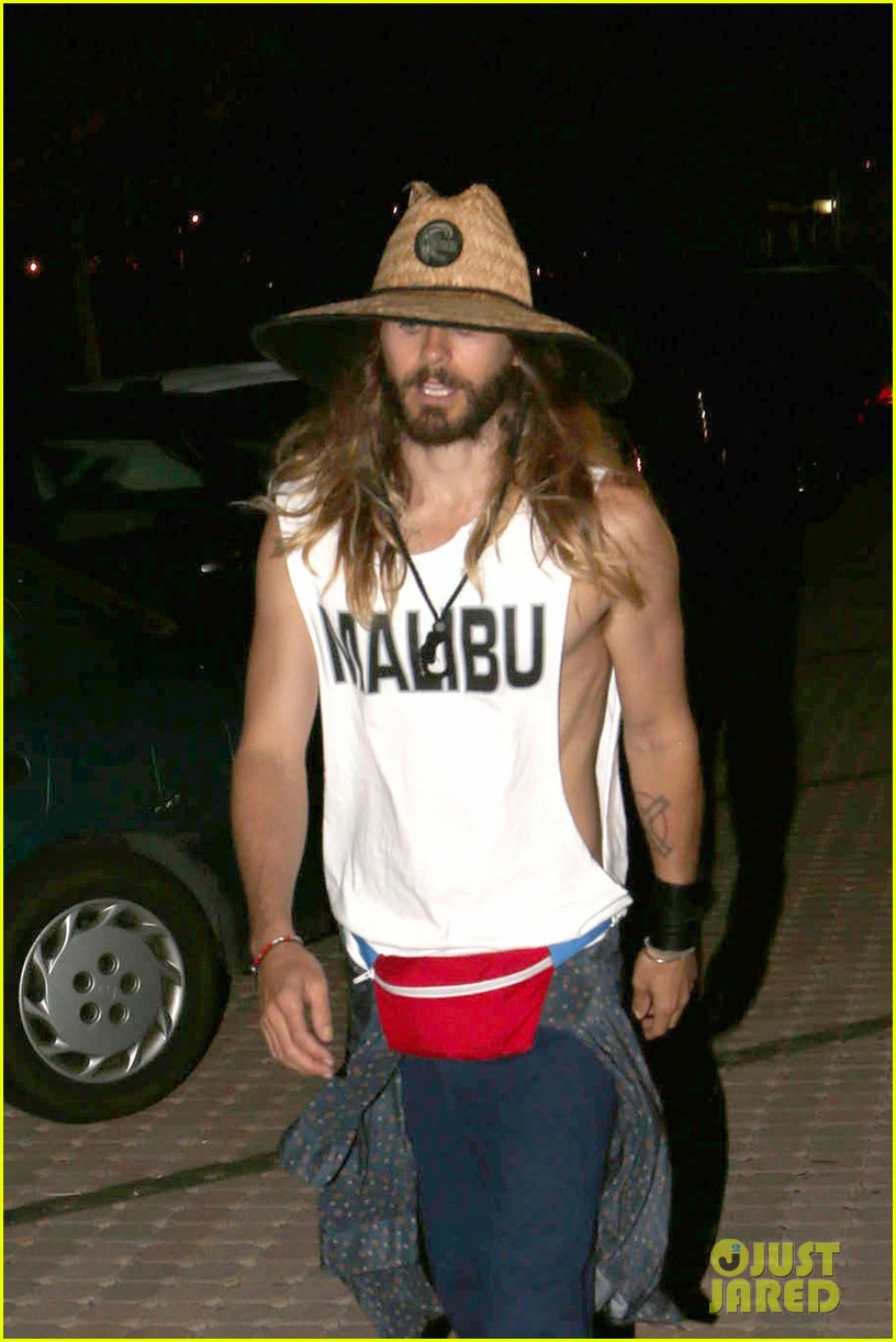 Jared Leto Shows Off His Sculpted Biceps for 'Target Practice' at the ...