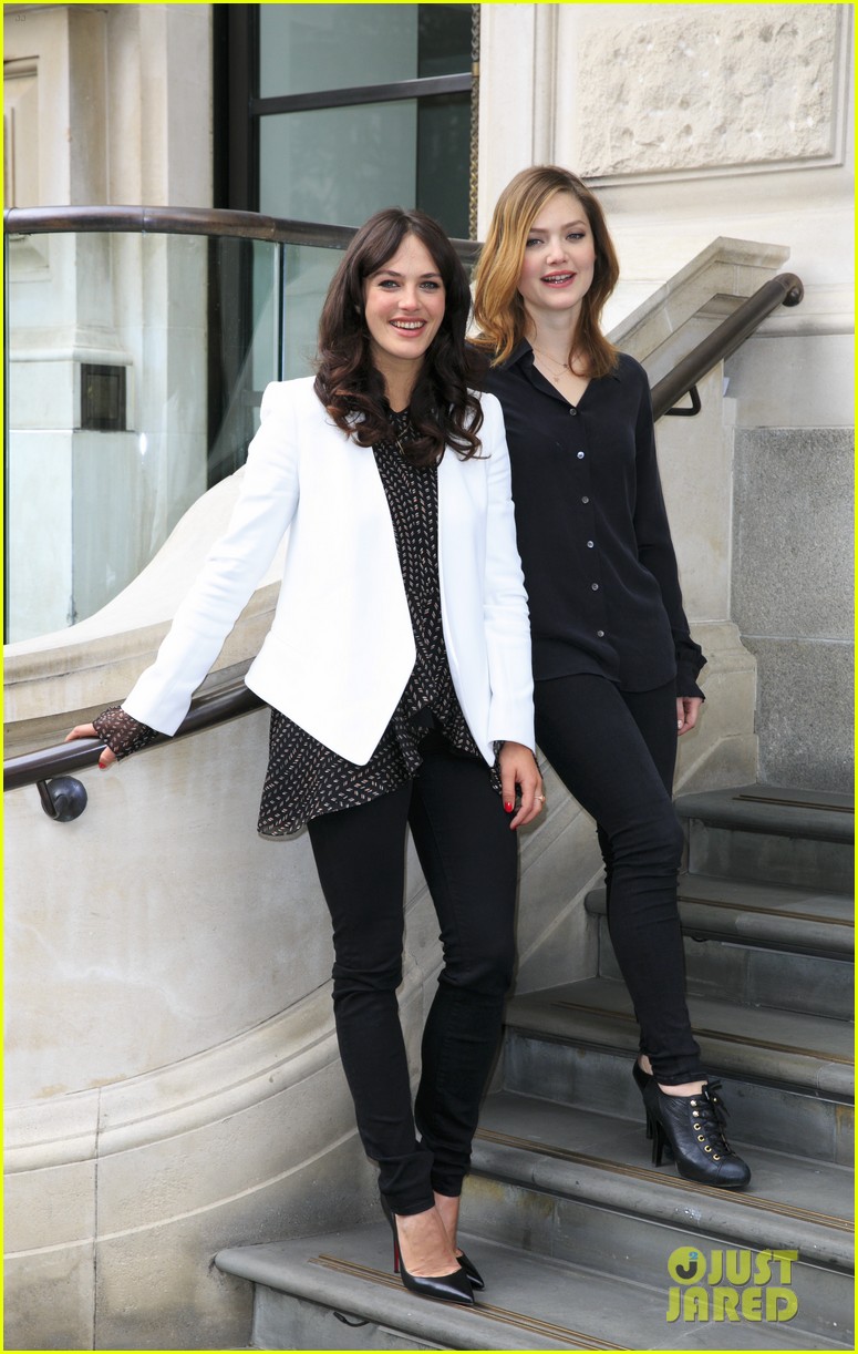 Douglas Booth & Sam Claflin: 'The Riot Club' Photo Call with Holliday ...