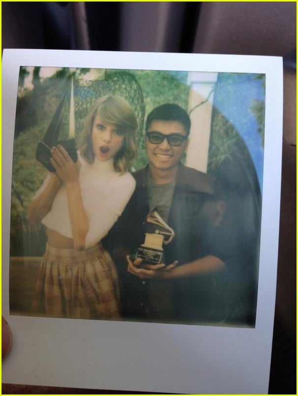 Taylor Swift Invites Fans to Her Home for '1989' Secret Sessions: Photo ...