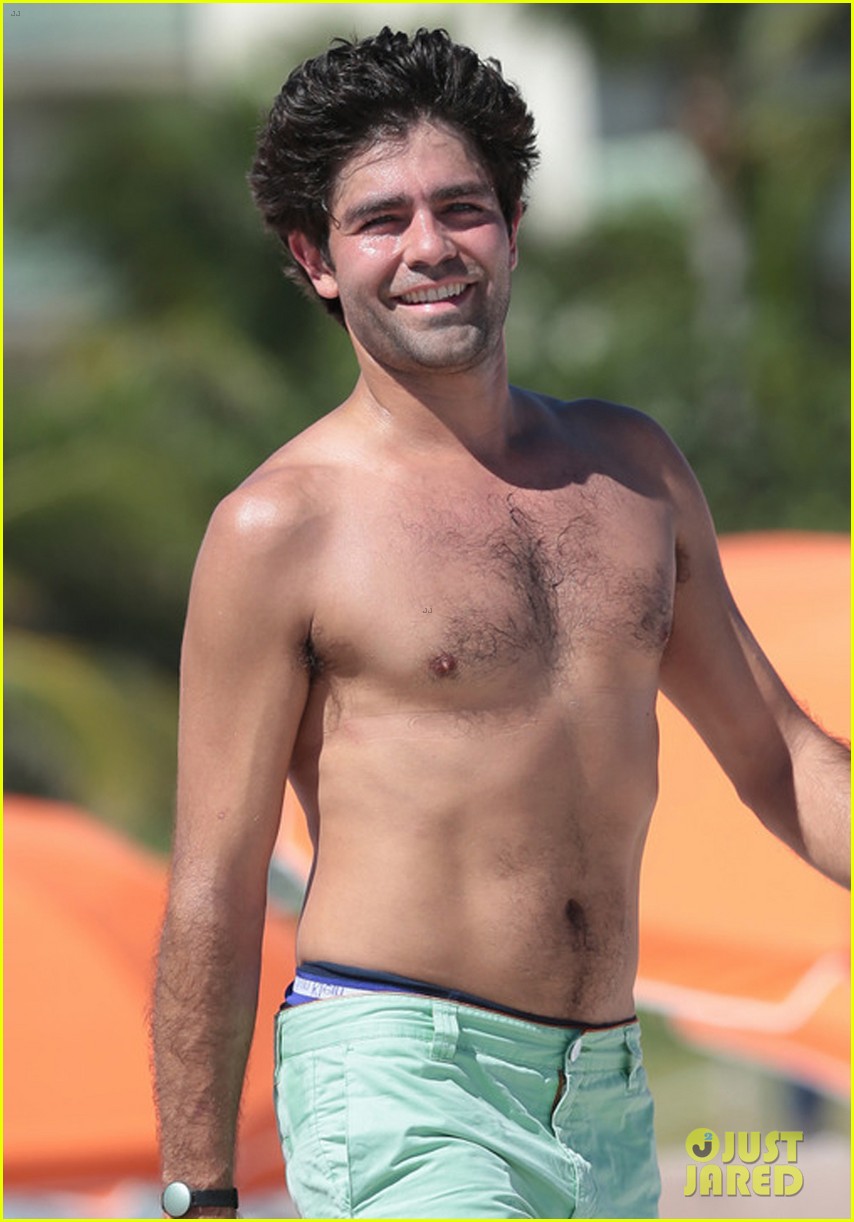 Shirtless Adrian Grenier Shows Off His Undies in Miami: Photo 3229411 | Adrian Grenier ...