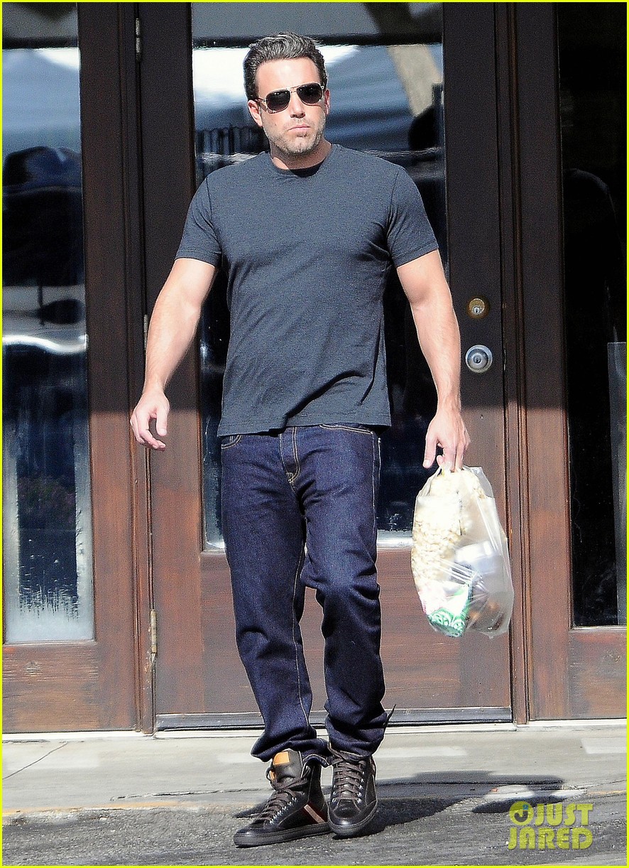 Ben Affleck Is Looking So Buff These Days!: Photo 3222780 | Ben Affleck ...