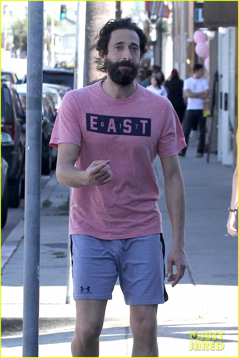 Photo: adrien brody scruff beard 07 | Photo 3228111 | Just Jared ...