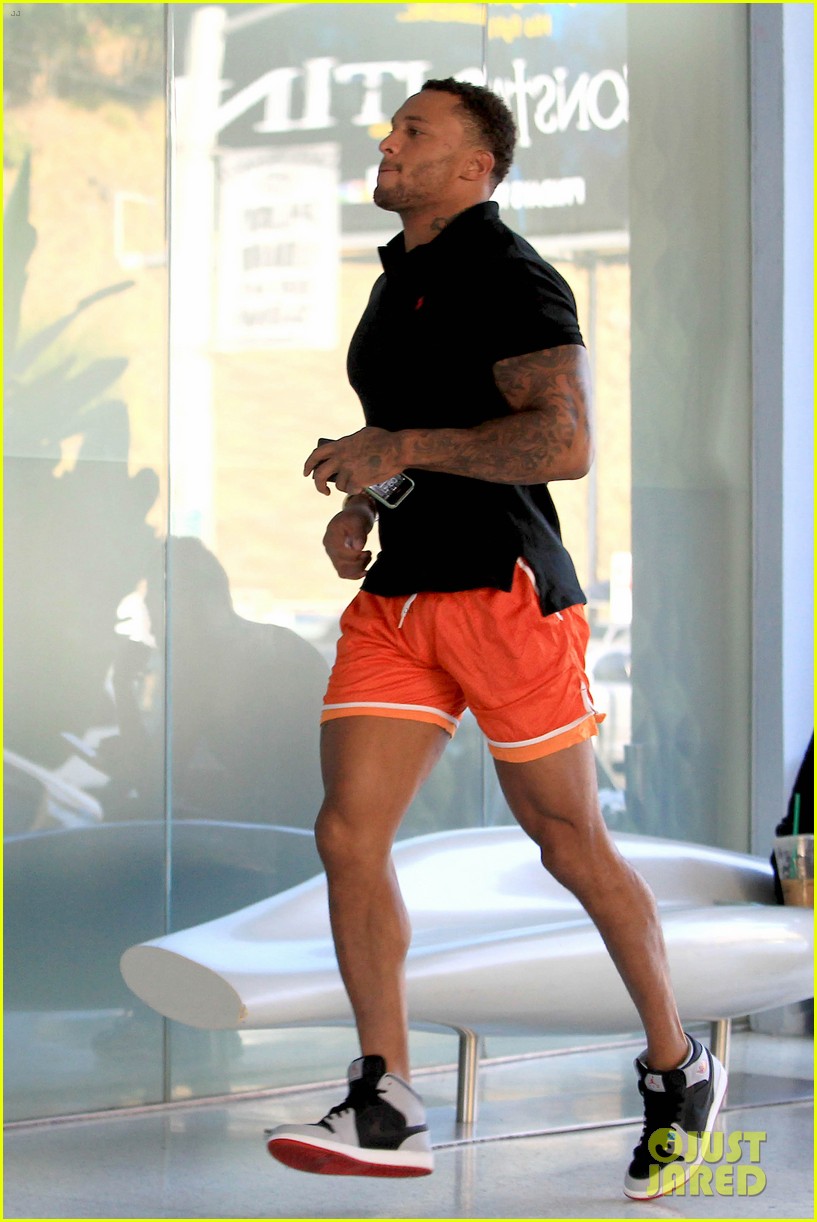 Kelly Brook & David McIntosh Meet Up For Breakfast After Split: Photo ...