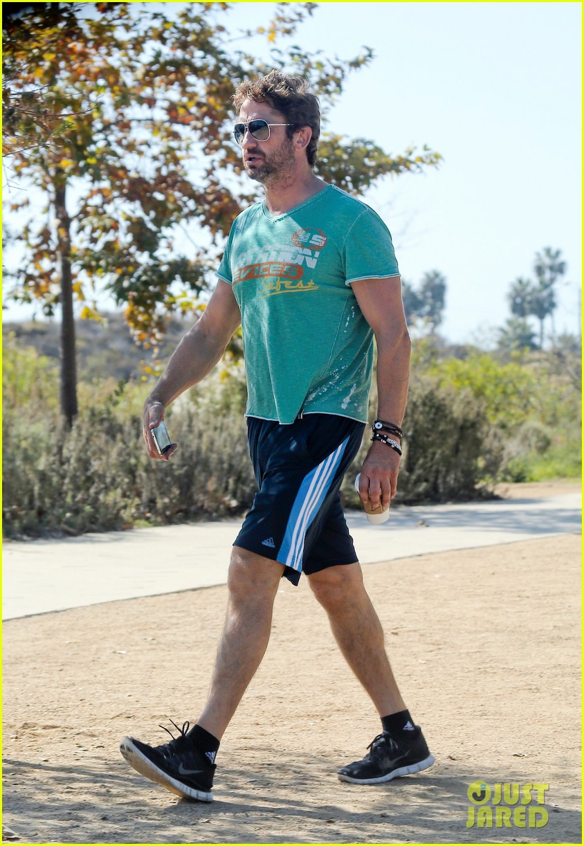 Gerard Butler Says It's Important to Have Strong Men as Role Models ...