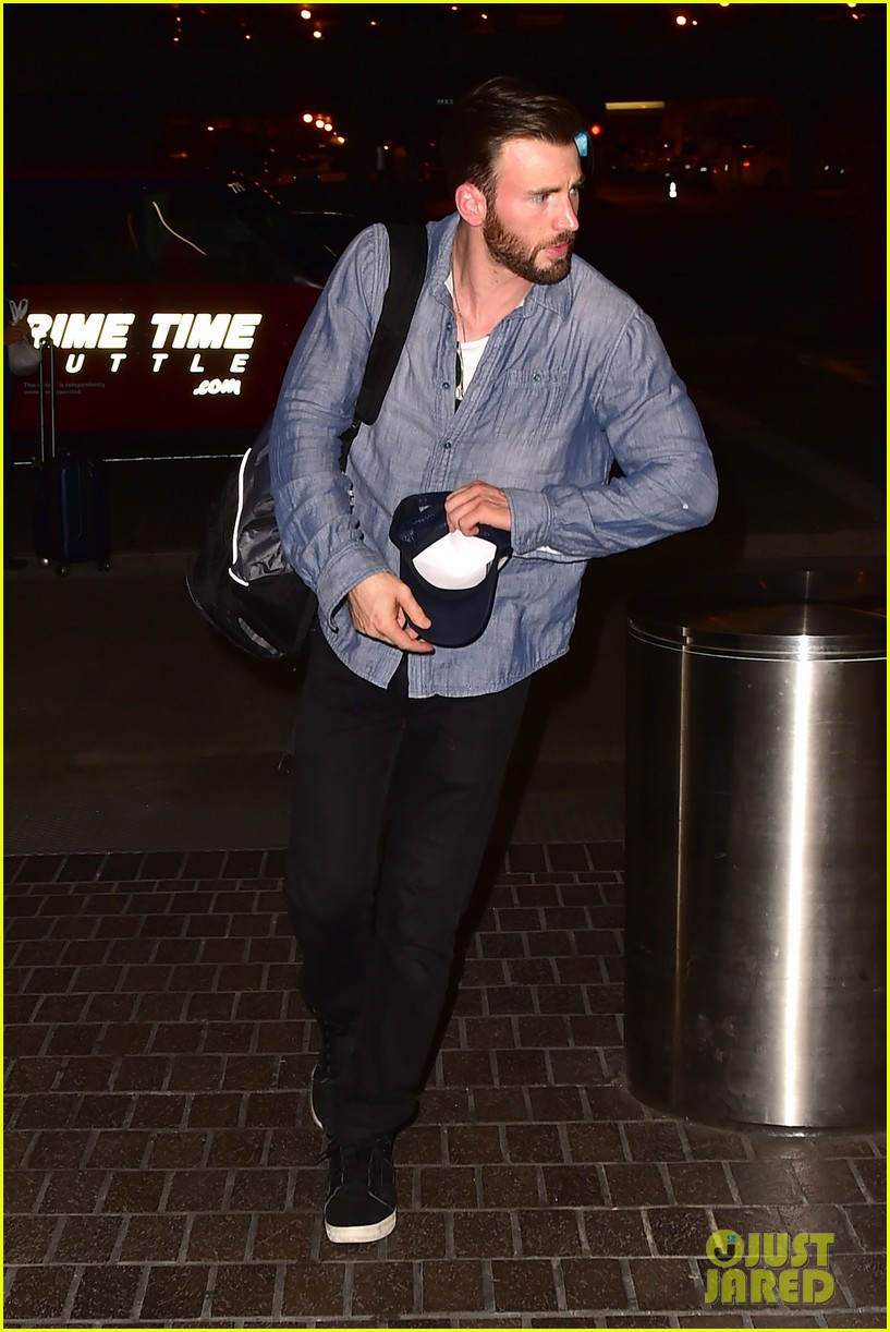 Chris Evans & Minka Kelly Spotted Out Together - Are the Former Exes ...