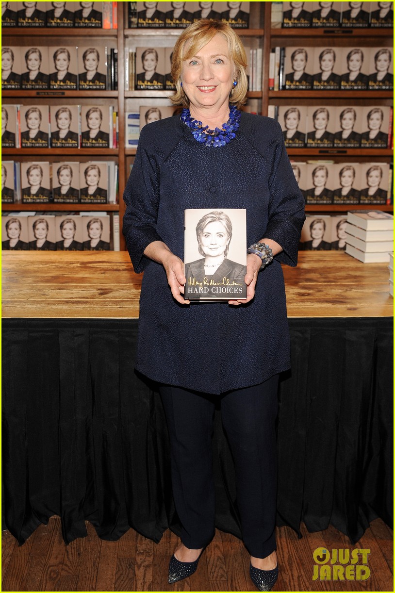 Hillary Clinton Gets Back to Work After Becoming a Grandma!: Photo ...