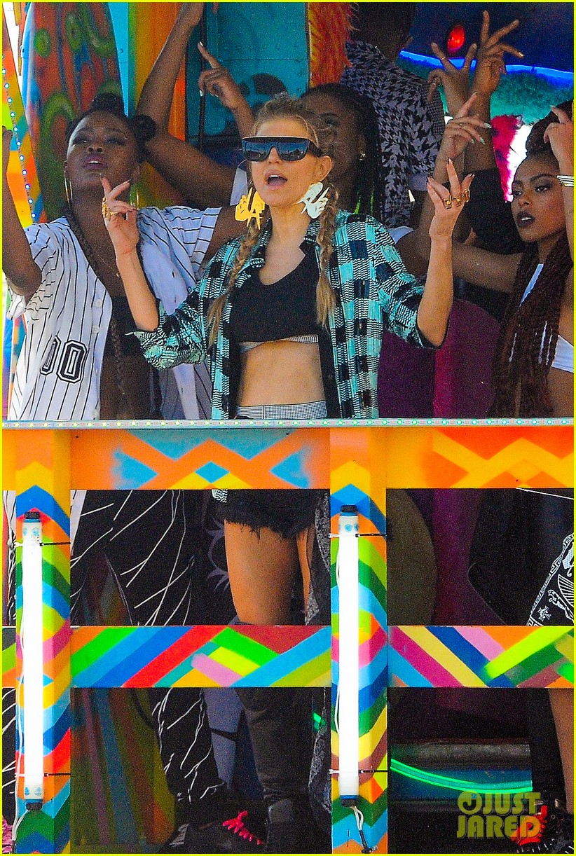 Fergie Parties on a Bus for 'L.A. Love (La La)' Music Video Shoot ...