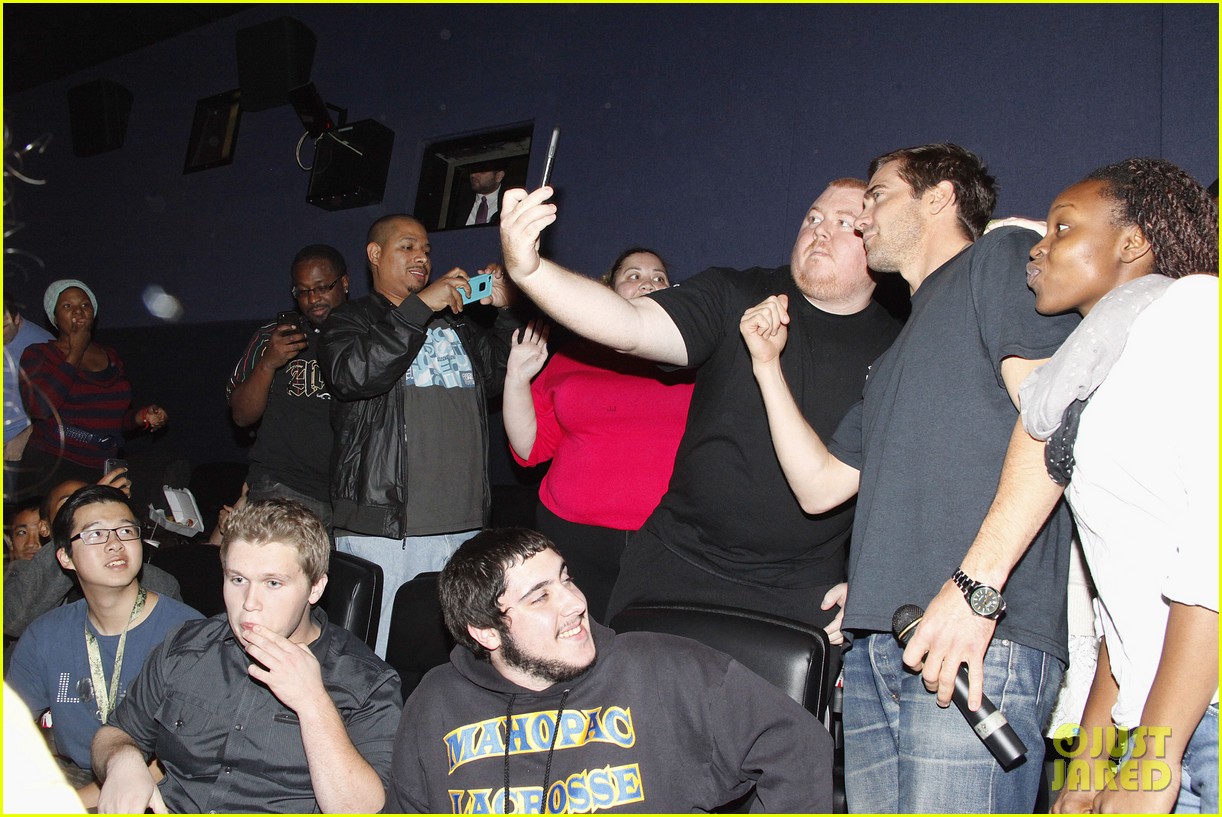 Jake Gyllenhaal: Acting is an 'Incredibly Immature & Selfish' Job ...