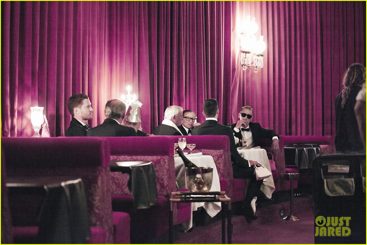 Anna Kendrick: Go Behind-The-Scenes Of Her 'kate spade new york ...