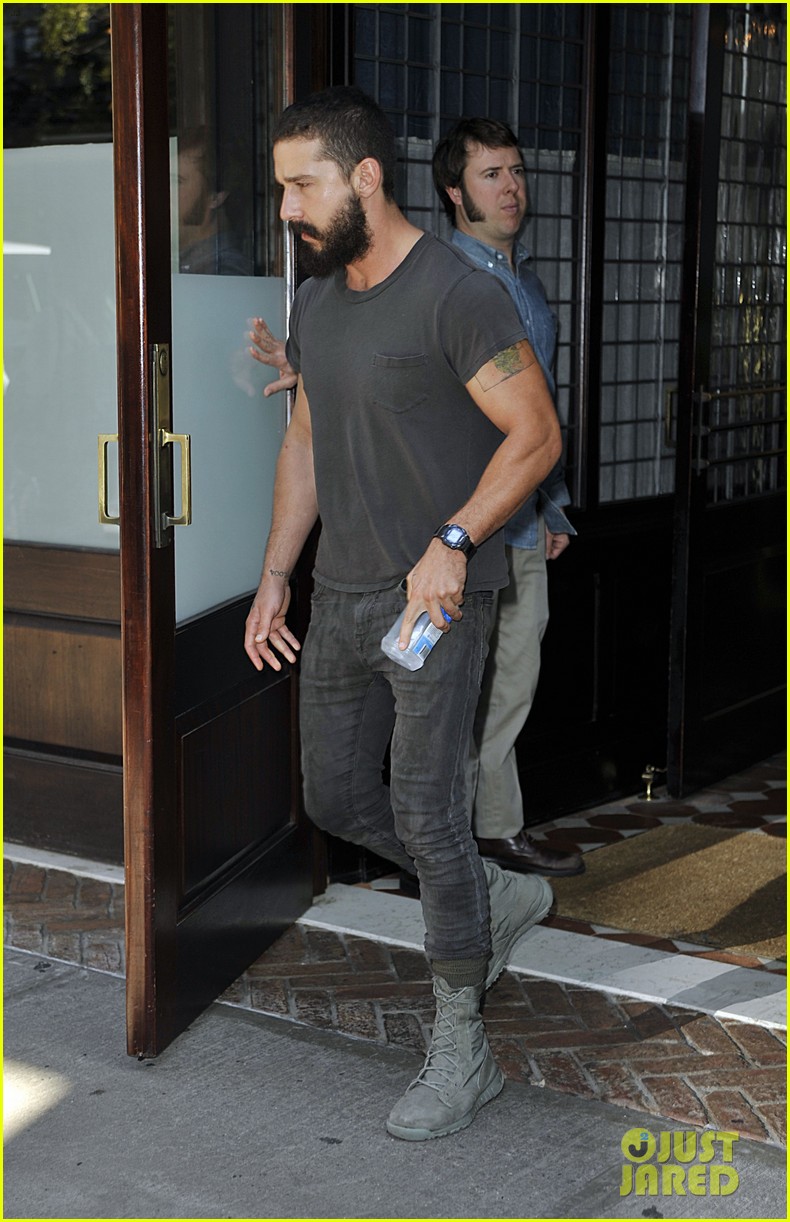 Shia LaBeouf Got a Tooth Removed Just for His 'Fury' Role: Photo ...