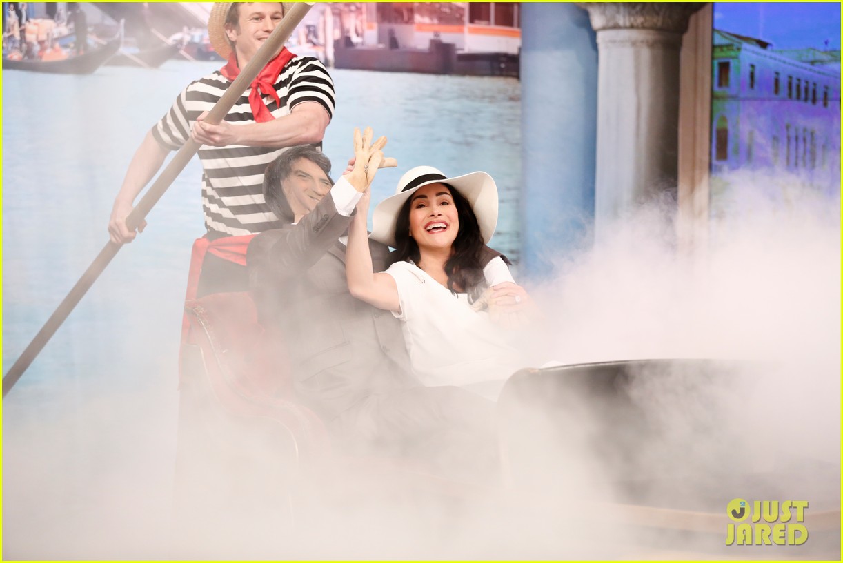 Meredith Vieira's Halloween Costume is Amal Clooney... Just Like Ellen ...