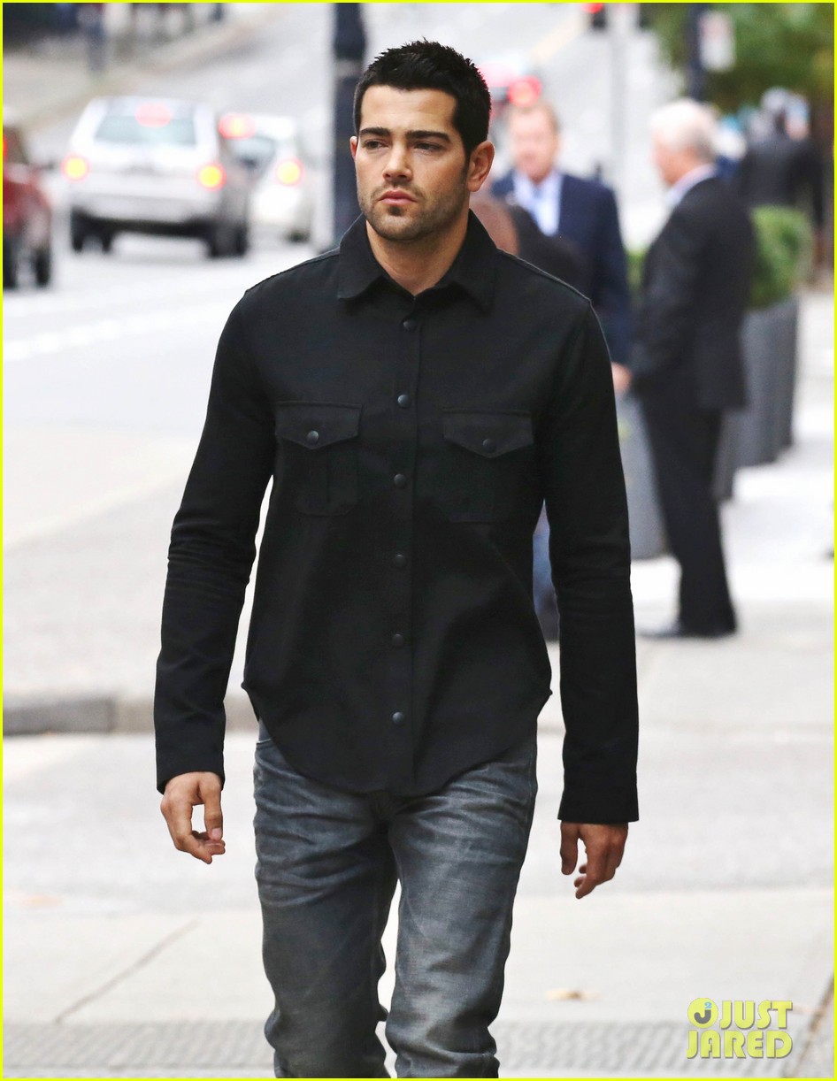 Photo: jesse metcalfe dead rising vancouver 04 | Photo 3226475 | Just ...