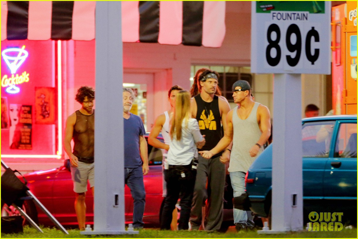 'Magic Mike XXL' Guys Film Nightclub Scenes at a Drag Revue: Photo ...