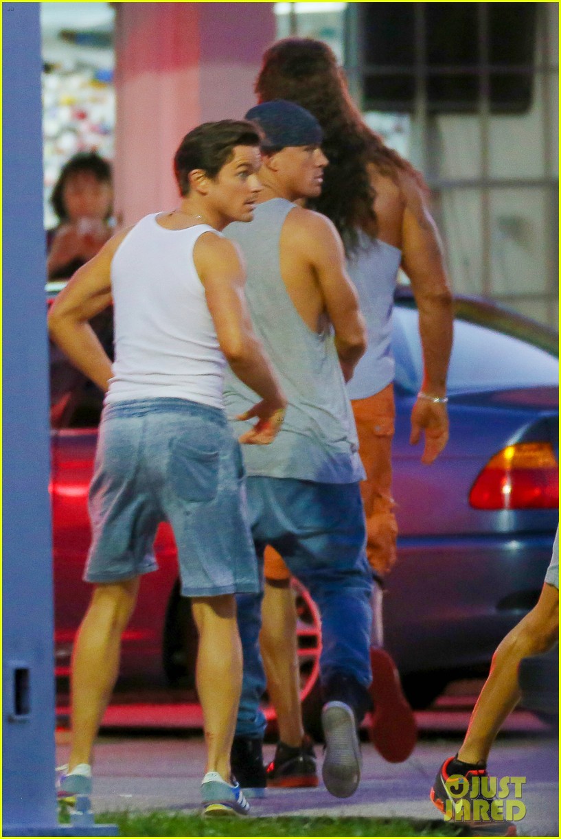 'Magic Mike XXL' Guys Film Nightclub Scenes at a Drag Revue: Photo ...