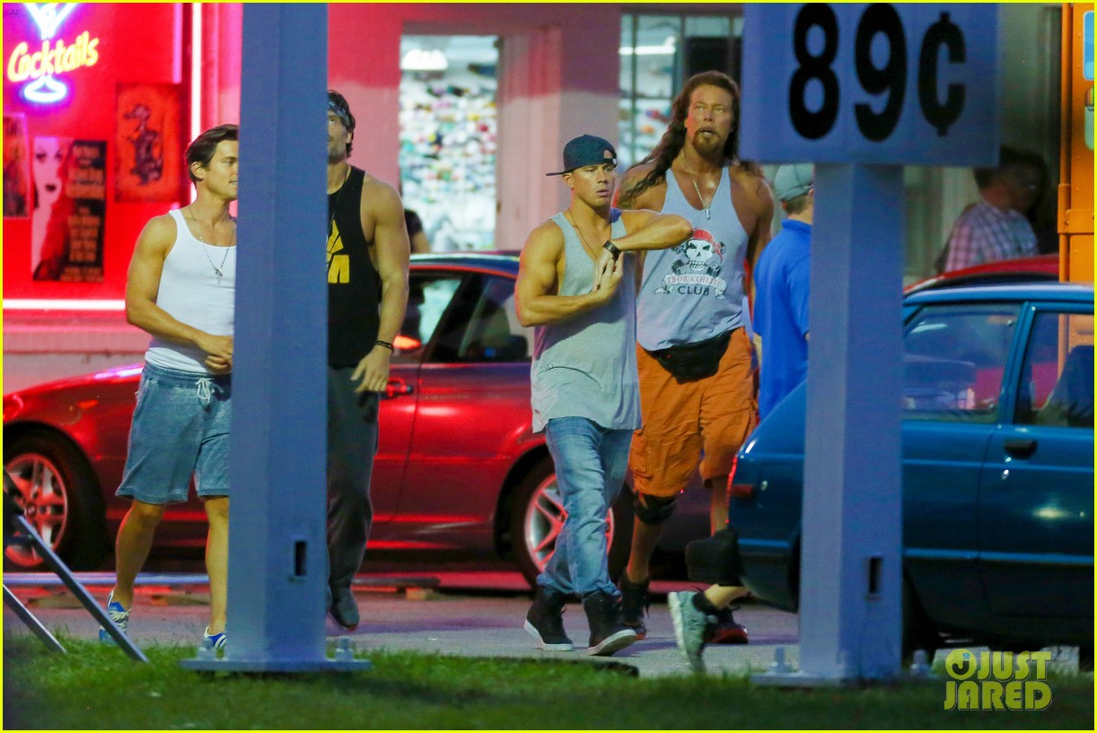 'Magic Mike XXL' Guys Film Nightclub Scenes at a Drag Revue: Photo ...