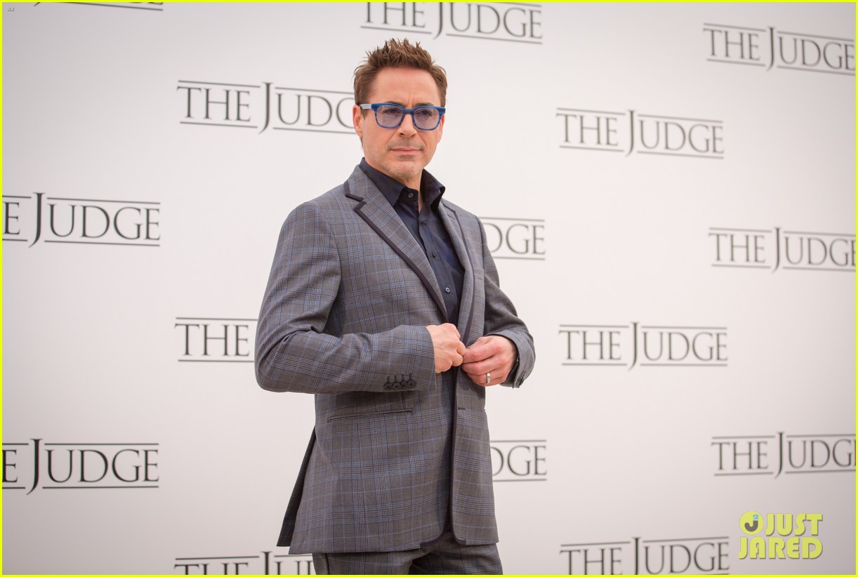 Robert Downey Jr. Is All Smiles After Setting 'Iron Man' Return: Photo ...