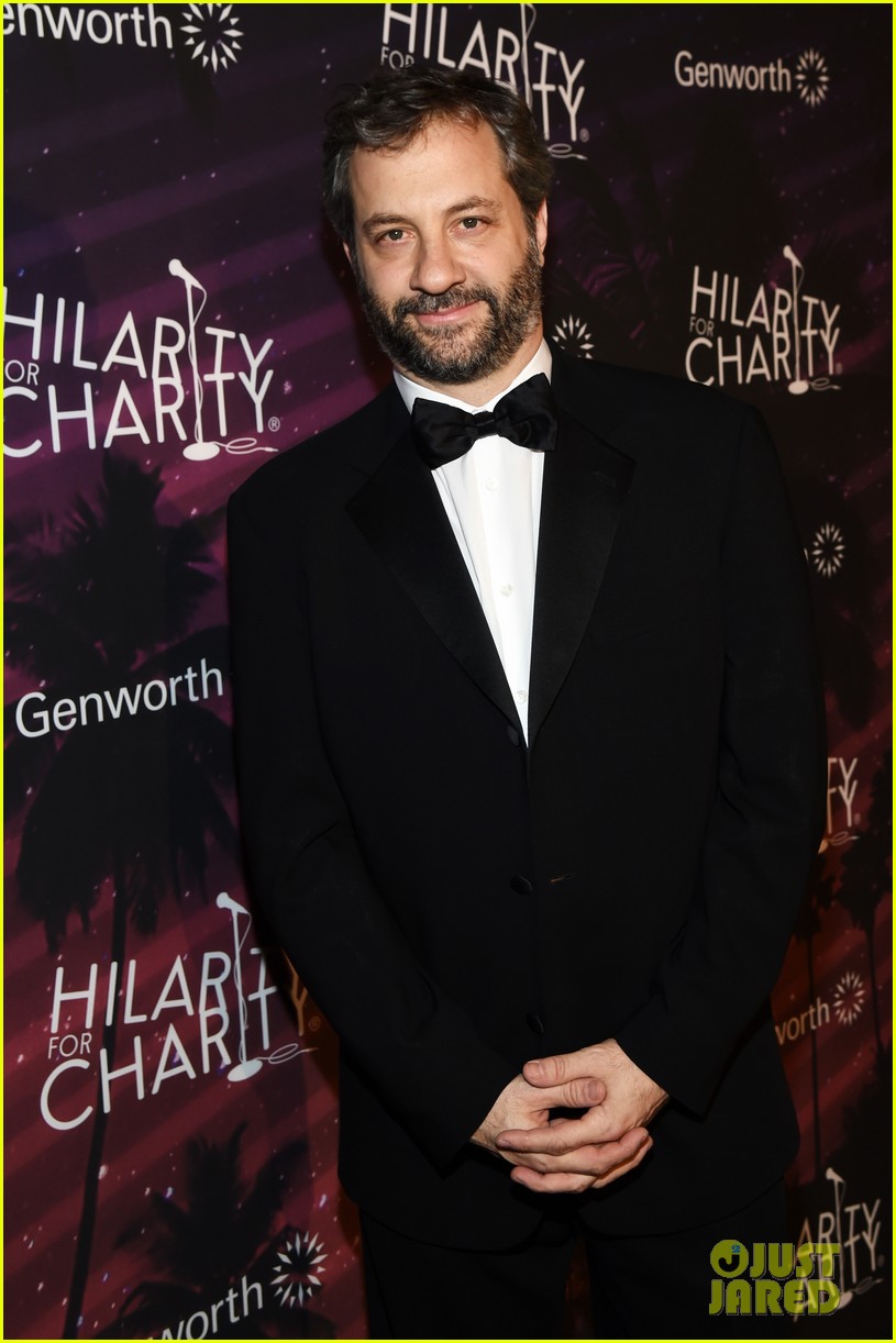 Seth Rogen & Rob Lowe's Bromance is Alive for the Annual Hilarity for ...