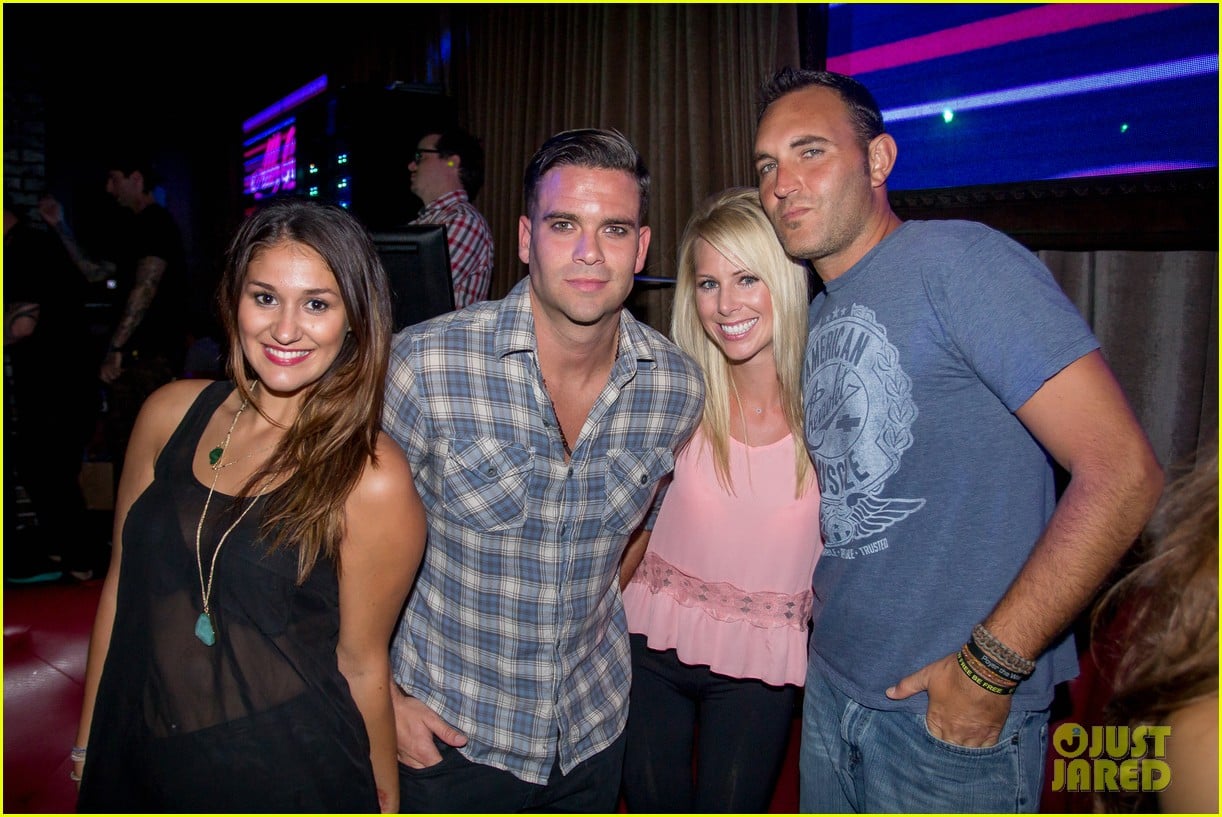 Mark Salling Heads to San Diego to Party!: Photo 3209821 | Mark Salling ...