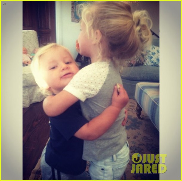 Jessica Simpson's Kids Are Ridiculously Cute in These New Pics: Photo ...