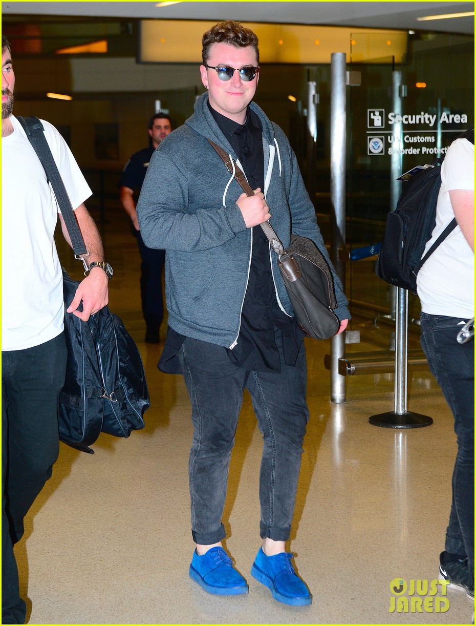 Sam Smith Pours His Heart Out During 'Tonight Show' Performance: Photo ...