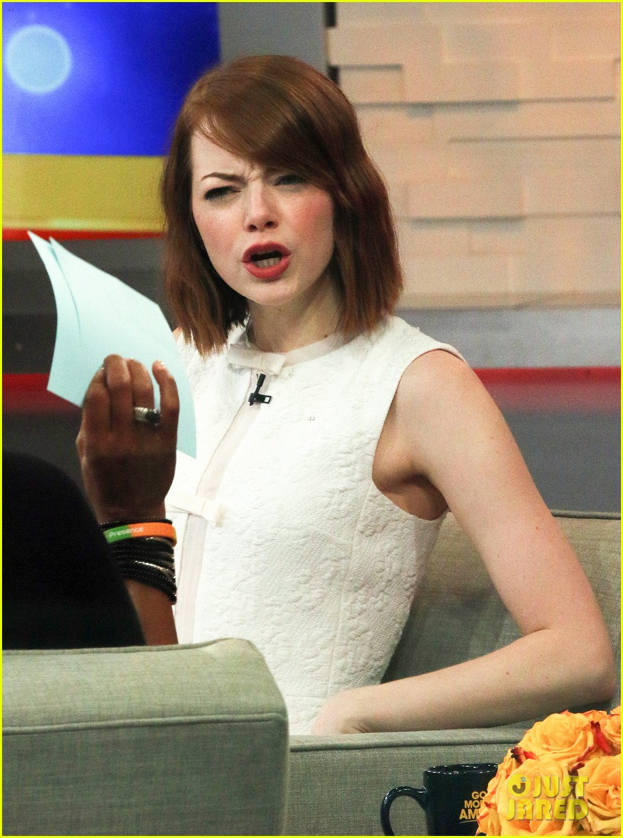 Emma Stone Heats It Up as Sally Bowles in 'Cabaret': Photo 3219292 ...