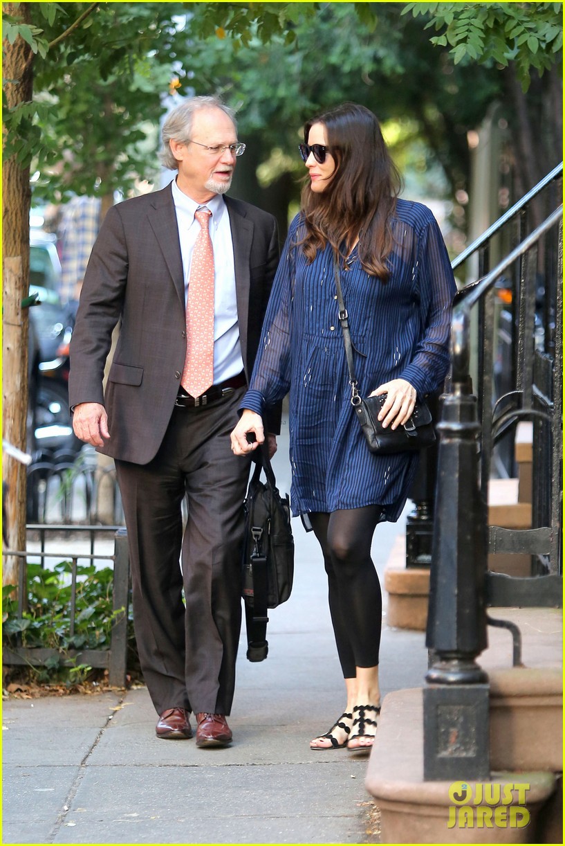 Liv Tyler's Dad Steven Tyler Is Over the Moon On Her Second Pregnancy ...