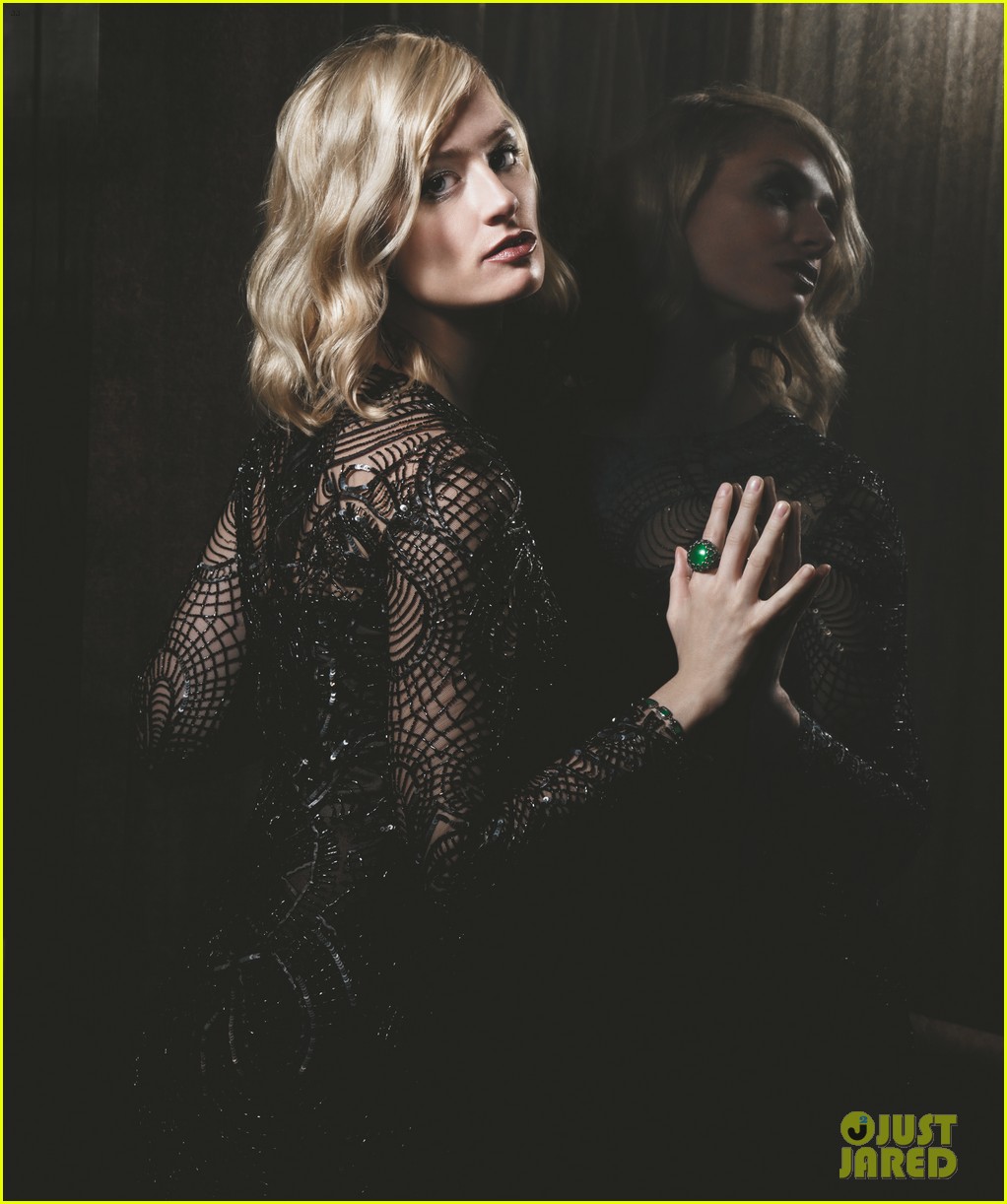 Beth Behrs Can Make Us Laugh on '2 Broke Girls' & Write Country Music ...