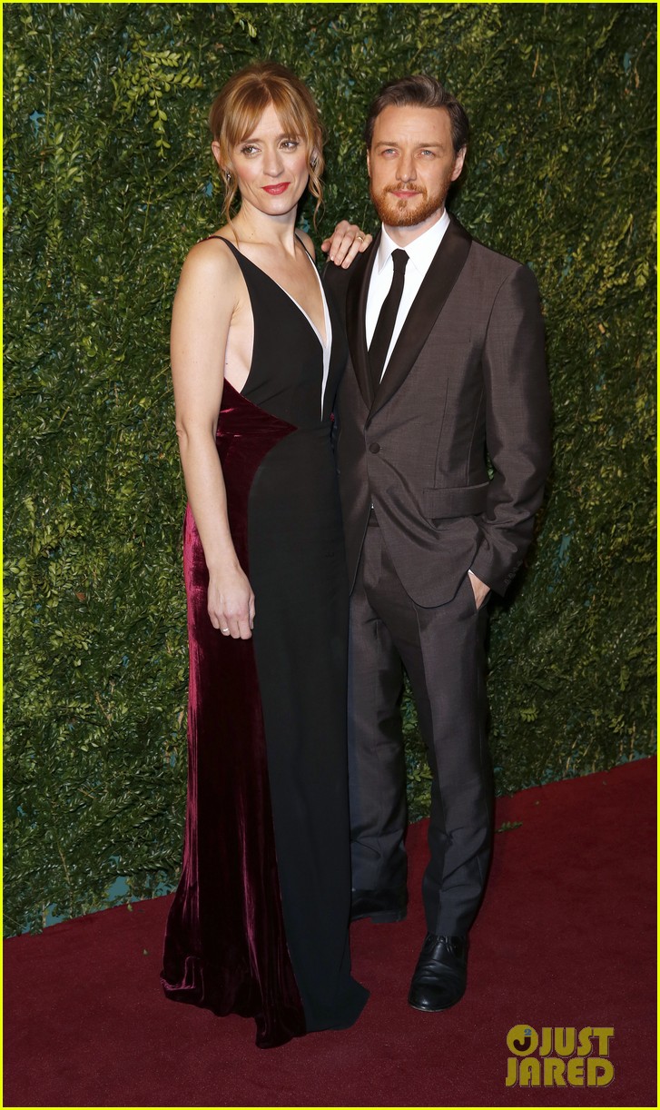 Benedict Cumberbatch & Fiancee Sophie Hunter Look So in Love at London ...